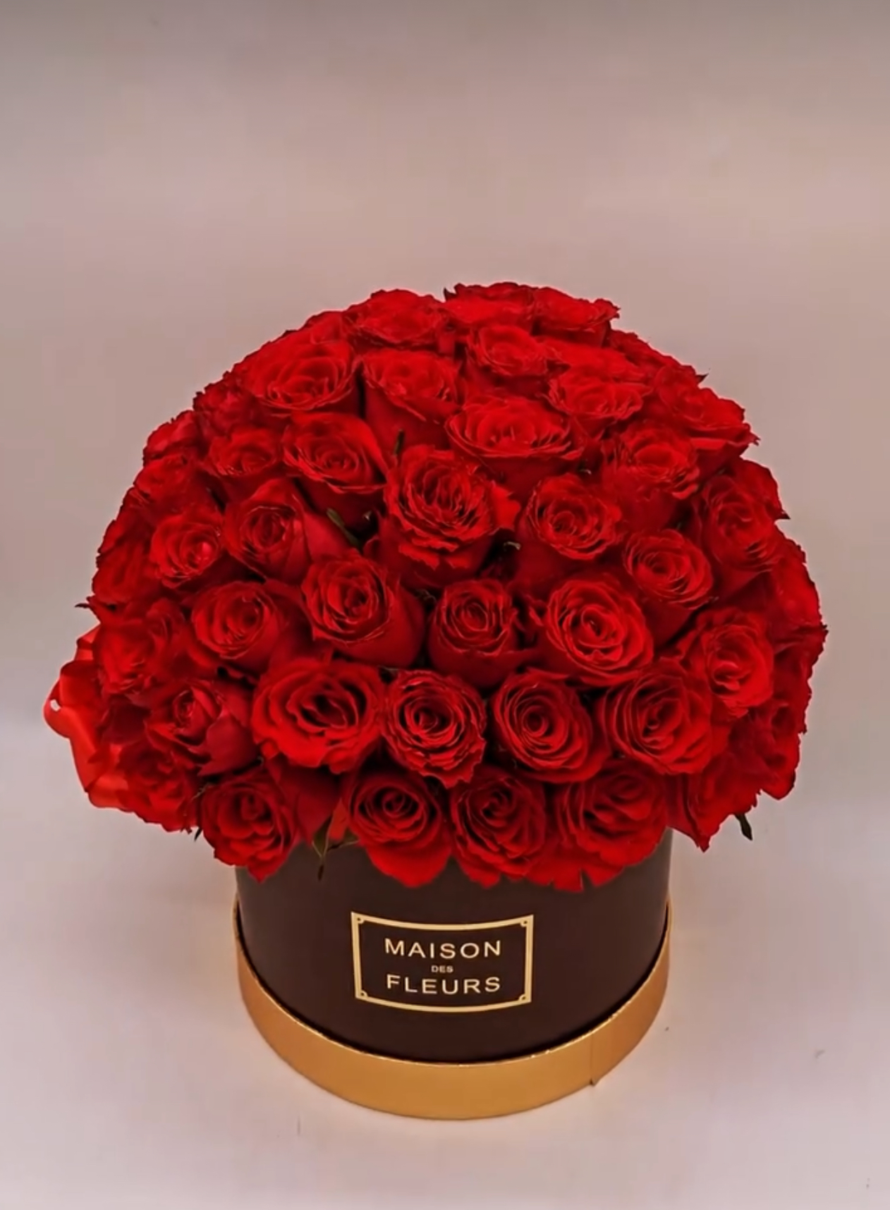 Round flower box(Large) - NAKURU GIFTSHOP & FLOWERS